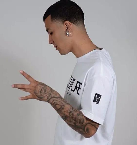 Devour Rapper Bleeding Slow